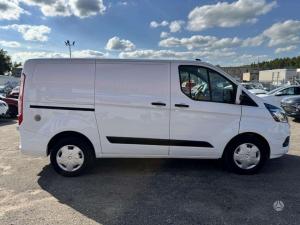 White Ford Transit Custom 2020 in Radviliskis, with an engine capacity of 2.00 L and mileage of 158 thousand km for 14459 €, photo 7 on AUTOMOTO.COM.LV