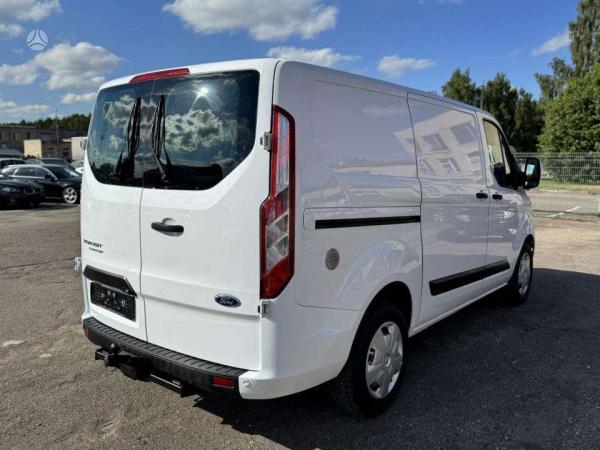 Balts Ford Transit Custom 2020 Radviliškis, ar dzinēja tilpumu 2.00 L un nobraukumu 158 tūkst. km par 14459 €, foto 7 vietnē AUTOMOTO.COM.LV