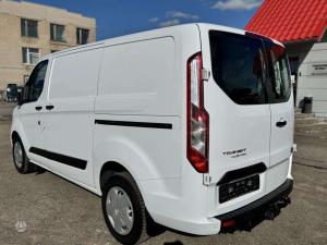 White Ford Transit Custom 2020 in Radviliskis, with an engine capacity of 2.00 L and mileage of 158 thousand km for 14459 €, photo 10 on AUTOMOTO.COM.LV