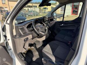 White Ford Transit Custom 2020 in Radviliskis, with an engine capacity of 2.00 L and mileage of 158 thousand km for 14459 €, photo 11 on AUTOMOTO.COM.LV