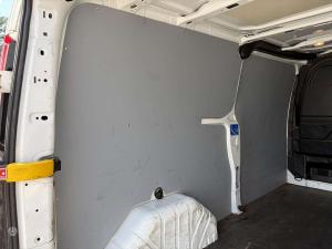 Balts Ford Transit Custom 2021 Viļņa, ar dzinēja tilpumu 2.00 L un nobraukumu 208 tūkst. km par 12900 €, foto 13 vietnē AUTOMOTO.COM.LV