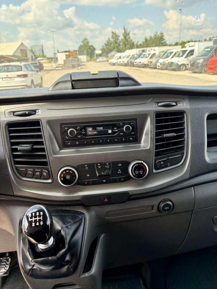 Balts Ford Transit Custom 2021 Viļņa, ar dzinēja tilpumu 2.00 L un nobraukumu 208 tūkst. km par 12900 €, foto 21 vietnē AUTOMOTO.COM.LV