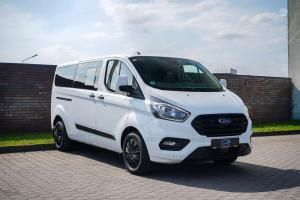 Balts Ford Transit Custom 2021 Marijampole, ar dzinēja tilpumu 2.00 L un nobraukumu 227 tūkst. km par 16950 €, foto  vietnē AUTOMOTO.COM.LV