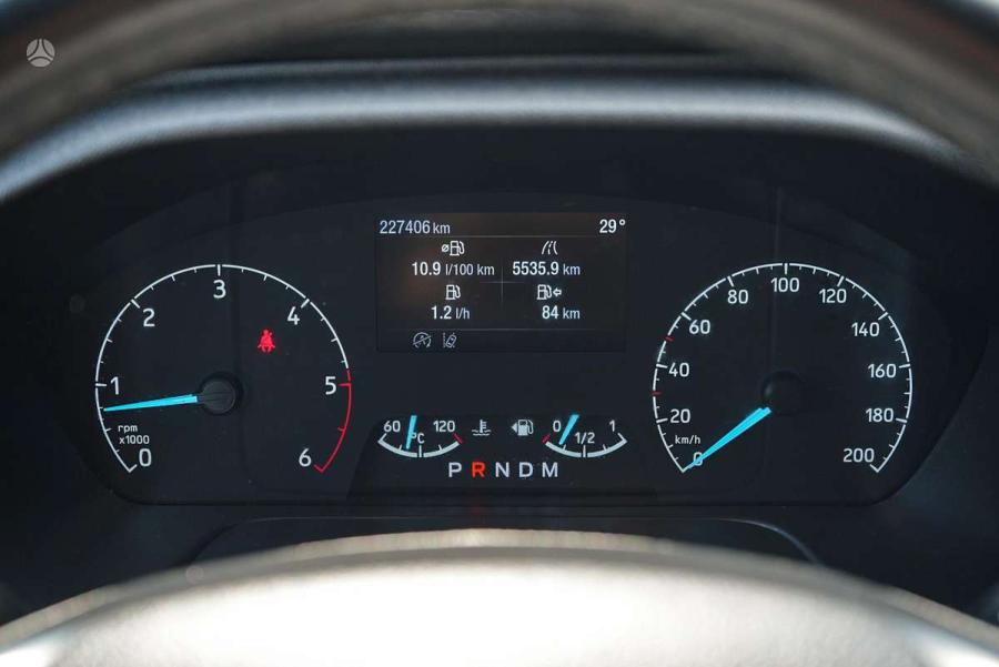Balts Ford Transit Custom 2021 Marijampole, ar dzinēja tilpumu 2.00 L un nobraukumu 227 tūkst. km par 16950 €, foto 30 vietnē AUTOMOTO.COM.LV