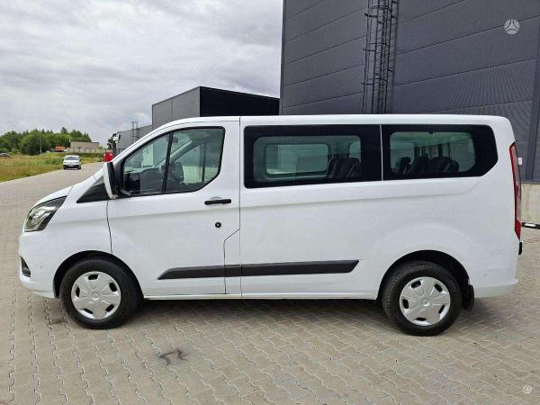 White Ford Transit Custom 2021 in Siauliai, with an engine capacity of 2.00 L and mileage of 175 thousand km for 18950 €, photo 8 on AUTOMOTO.COM.LV