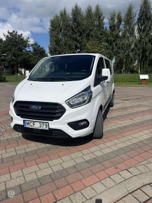 Balts Ford Transit Custom 2021 Šilutė, ar dzinēja tilpumu 2.00 L un nobraukumu 153 tūkst. km par 14990 €, foto  vietnē AUTOMOTO.COM.LV