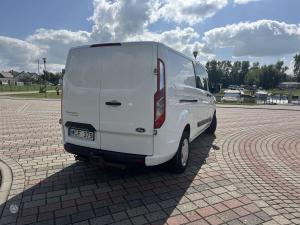 White Ford Transit Custom 2021 in Silute, with an engine capacity of 2.00 L and mileage of 153 thousand km for 14990 €, photo 4 on AUTOMOTO.COM.LV