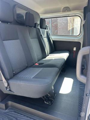 White Ford Transit Custom 2021 in Silute, with an engine capacity of 2.00 L and mileage of 153 thousand km for 14990 €, photo 8 on AUTOMOTO.COM.LV