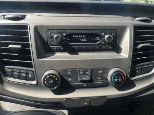 White Ford Transit Custom 2021 in Silute, with an engine capacity of 2.00 L and mileage of 153 thousand km for 14990 €, photo 13 on AUTOMOTO.COM.LV