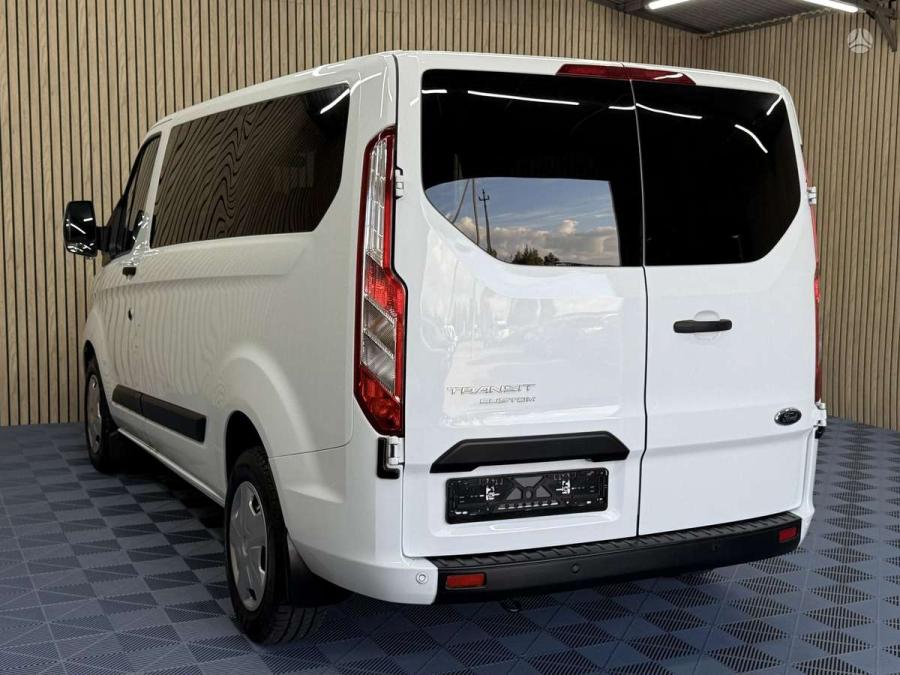 Balts Ford Transit Custom 2021 Marijampole, ar dzinēja tilpumu 2.00 L un nobraukumu 158 tūkst. km par 15500 €, foto 6 vietnē AUTOMOTO.COM.LV