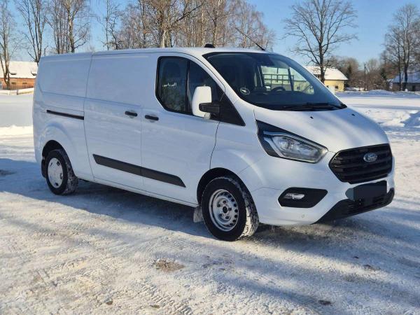 Balts Ford Transit Custom 2022 Tauragė, ar dzinēja tilpumu 2.00 L un nobraukumu 261 tūkst. km par 10400 €, foto 4 vietnē AUTOMOTO.COM.LV