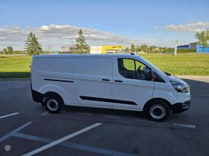 White Ford Transit Custom 2022 in Marijampole, with an engine capacity of 2.00 L and mileage of 205 thousand km for 10300 €, photo 4 on AUTOMOTO.COM.LV