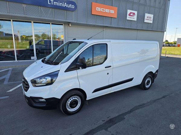 White Ford Transit Custom 2022 in Marijampole, with an engine capacity of 2.00 L and mileage of 205 thousand km for 10300 €, photo 5 on AUTOMOTO.COM.LV