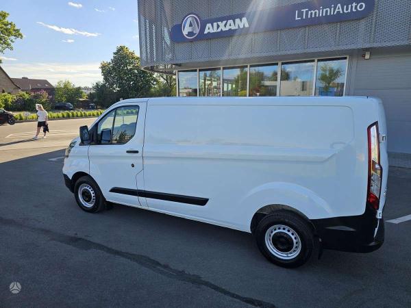 White Ford Transit Custom 2022 in Marijampole, with an engine capacity of 2.00 L and mileage of 205 thousand km for 10300 €, photo 8 on AUTOMOTO.COM.LV
