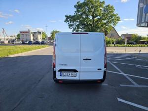 White Ford Transit Custom 2022 in Marijampole, with an engine capacity of 2.00 L and mileage of 205 thousand km for 10300 €, photo 10 on AUTOMOTO.COM.LV