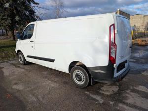 White Ford Transit Custom 2023 in Panevezys, with an engine capacity of 2.00 L and mileage of 113 thousand km for 12900 €, photo 4 on AUTOMOTO.COM.LV