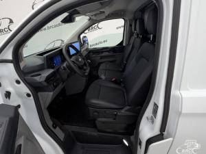 Balts Ford Transit Custom 2024 Avižieniai, ar dzinēja tilpumu 2.00 L un nobraukumu 27 tūkst. km par 30900 €, foto 22 vietnē AUTOMOTO.COM.LV