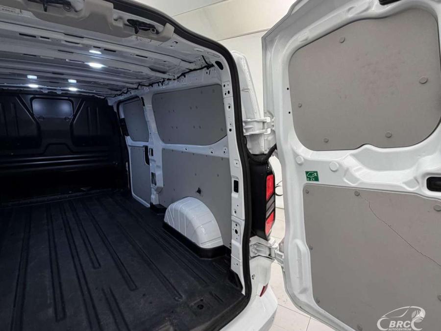 Balts Ford Transit Custom 2024 Viļņa, ar dzinēja tilpumu 2.00 L un nobraukumu 27 tūkst. km par 27900 €, foto 17 vietnē AUTOMOTO.COM.LV