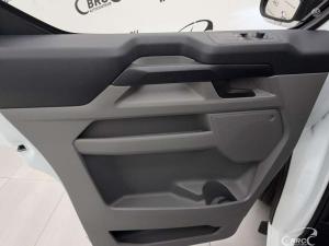 Balts Ford Transit Custom 2024 Viļņa, ar dzinēja tilpumu 2.00 L un nobraukumu 27 tūkst. km par 27900 €, foto 22 vietnē AUTOMOTO.COM.LV