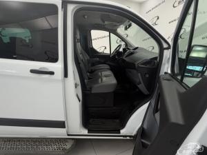 Balts Ford Transit Custom 2014 Avižieniai, ar dzinēja tilpumu 2.20 L un nobraukumu 275 tūkst. km par 6000 €, foto 4 vietnē AUTOMOTO.COM.LV