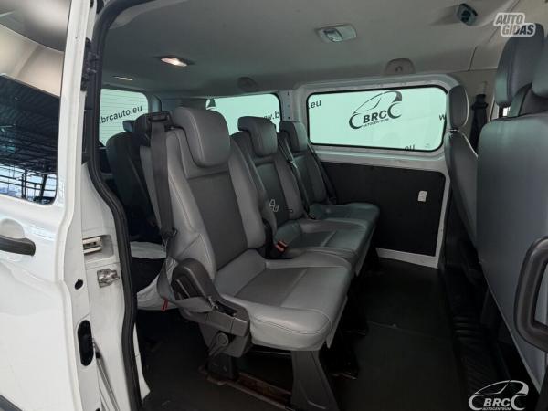 White Ford Transit Custom 2014 in Avizieniai, with an engine capacity of 2.20 L and mileage of 275 thousand km for 6000 €, photo 9 on AUTOMOTO.COM.LV