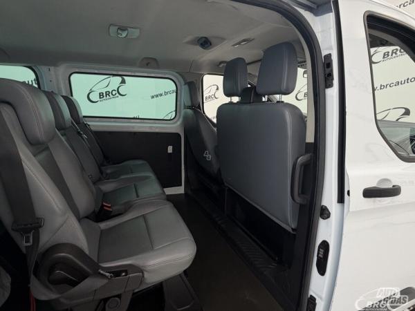 White Ford Transit Custom 2014 in Avizieniai, with an engine capacity of 2.20 L and mileage of 275 thousand km for 6000 €, photo 10 on AUTOMOTO.COM.LV