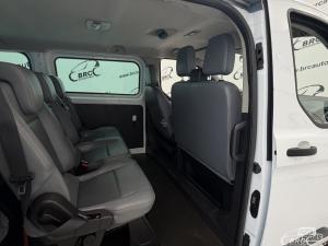 Balts Ford Transit Custom 2014 Avižieniai, ar dzinēja tilpumu 2.20 L un nobraukumu 275 tūkst. km par 6000 €, foto 10 vietnē AUTOMOTO.COM.LV