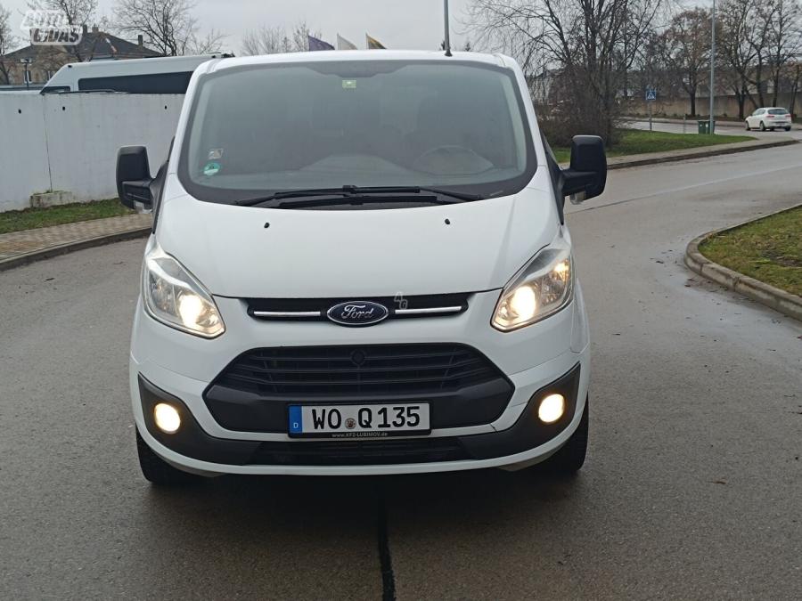 White Ford Transit Custom 2015 in Telschi, with an engine capacity of 2.20 L and mileage of 271 thousand km for 9200 €, photo 2 on AUTOMOTO.COM.LV