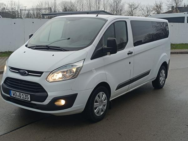 Balts Ford Transit Custom 2015 Telšiai, ar dzinēja tilpumu 2.20 L un nobraukumu 271 tūkst. km par 9200 €, foto 4 vietnē AUTOMOTO.COM.LV