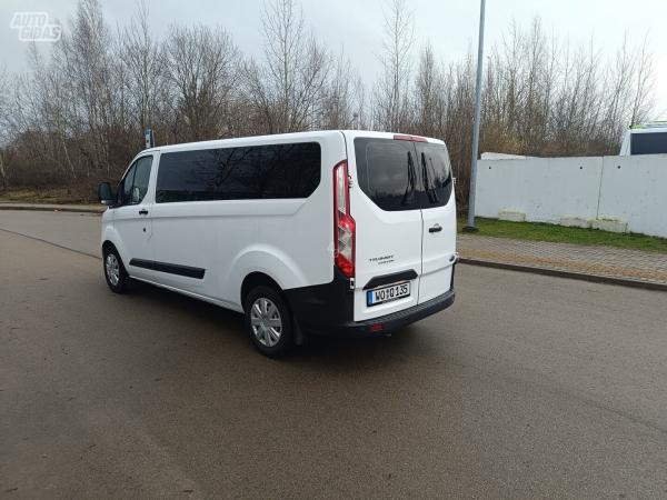 Balts Ford Transit Custom 2015 Telšiai, ar dzinēja tilpumu 2.20 L un nobraukumu 271 tūkst. km par 9200 €, foto 6 vietnē AUTOMOTO.COM.LV