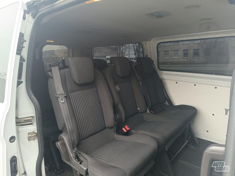 White Ford Transit Custom 2015 in Telschi, with an engine capacity of 2.20 L and mileage of 271 thousand km for 9200 €, photo 17 on AUTOMOTO.COM.LV