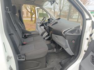 White Ford Transit Custom 2015 in Telschi, with an engine capacity of 2.20 L and mileage of 271 thousand km for 9200 €, photo 19 on AUTOMOTO.COM.LV