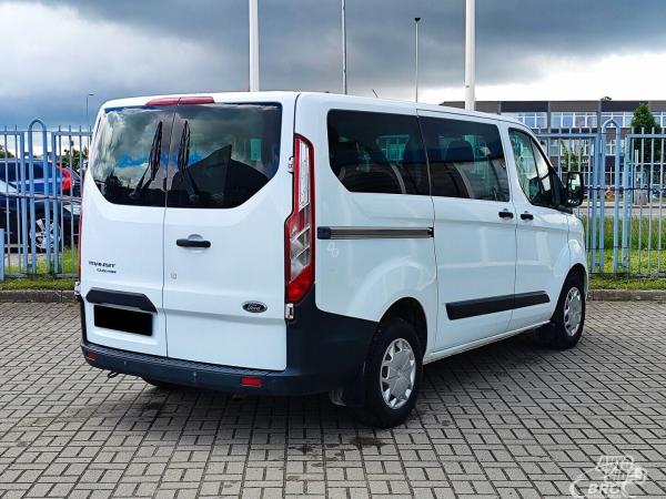 White Ford Transit Custom 2016 in Avizieniai, with an engine capacity of 2.20 L and mileage of 272 thousand km for 11000 €, photo 2 on AUTOMOTO.COM.LV