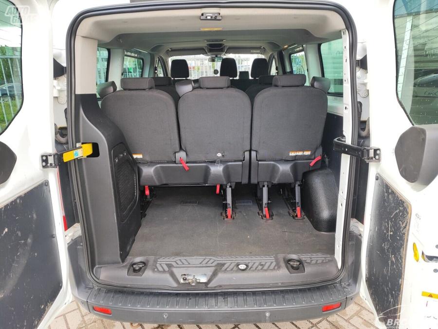 Balts Ford Transit Custom 2016 Avižieniai, ar dzinēja tilpumu 2.20 L un nobraukumu 272 tūkst. km par 11000 €, foto 13 vietnē AUTOMOTO.COM.LV