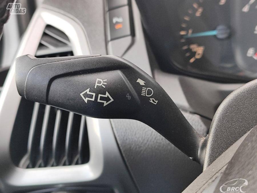 Balts Ford Transit Custom 2016 Avižieniai, ar dzinēja tilpumu 2.20 L un nobraukumu 272 tūkst. km par 11000 €, foto 19 vietnē AUTOMOTO.COM.LV
