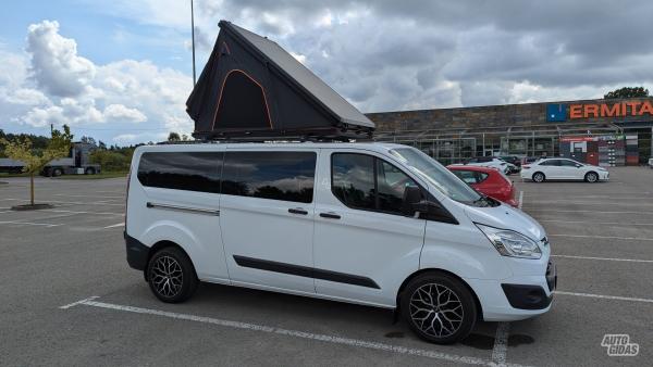 White Ford Transit Custom 2018 in Mazeikiai, with an engine capacity of 2.00 L and mileage of 240 thousand km for 13900 €, photo 9 on AUTOMOTO.COM.LV