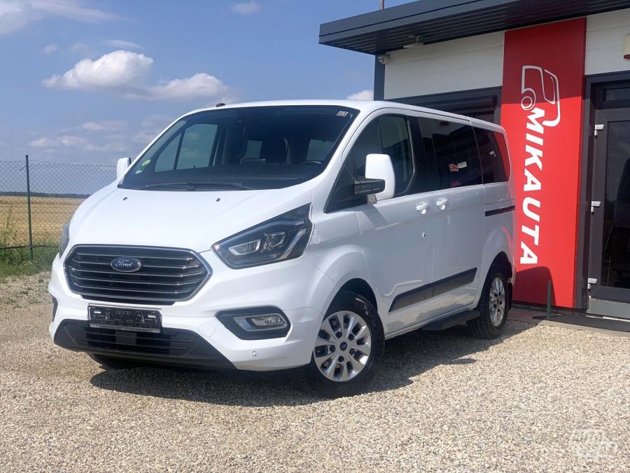 White Ford Transit Custom 2018 in Kaunas, with an engine capacity of 2.00 L and mileage of 192 thousand km for 17999 €, photo 1 on AUTOMOTO.COM.LV