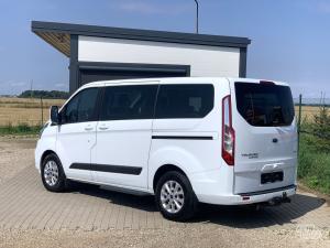 White Ford Transit Custom 2018 in Kaunas, with an engine capacity of 2.00 L and mileage of 192 thousand km for 17999 €, photo 5 on AUTOMOTO.COM.LV