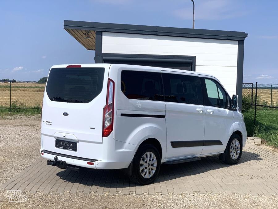 White Ford Transit Custom 2018 in Kaunas, with an engine capacity of 2.00 L and mileage of 192 thousand km for 17999 €, photo 6 on AUTOMOTO.COM.LV