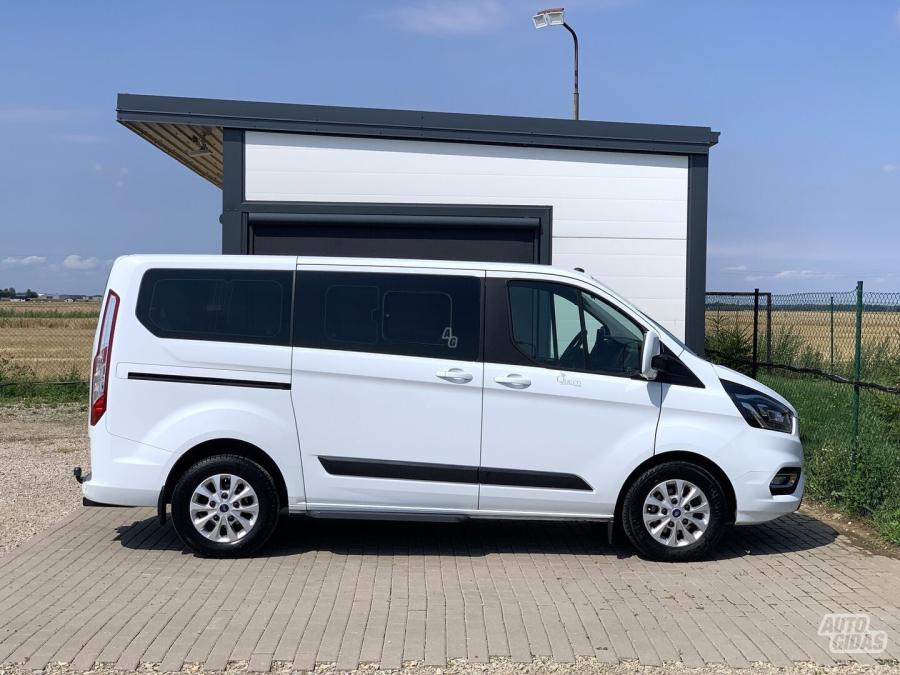 White Ford Transit Custom 2018 in Kaunas, with an engine capacity of 2.00 L and mileage of 192 thousand km for 17999 €, photo 9 on AUTOMOTO.COM.LV