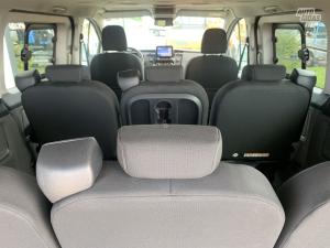 White Ford Transit Custom 2018 in Kaunas, with an engine capacity of 2.00 L and mileage of 192 thousand km for 17999 €, photo 17 on AUTOMOTO.COM.LV