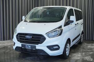 White Ford Transit Custom 2019 in Marijampole, with an engine capacity of 2.00 L and mileage of 142 thousand km for 13750 €, photo 4 on AUTOMOTO.COM.LV