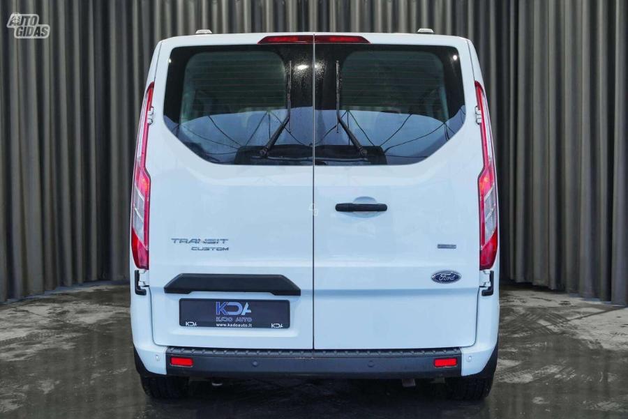 White Ford Transit Custom 2019 in Marijampole, with an engine capacity of 2.00 L and mileage of 142 thousand km for 13750 €, photo 9 on AUTOMOTO.COM.LV