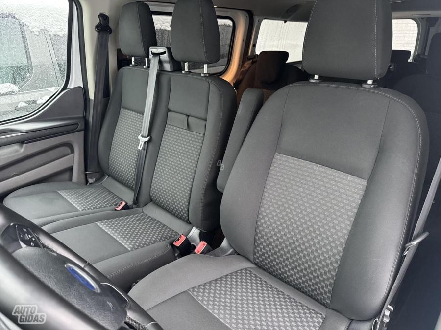 White Ford Transit Custom 2023 in Vilnius, with an engine capacity of 2.00 L and mileage of 132 thousand km for 25500 €, photo 12 on AUTOMOTO.COM.LV