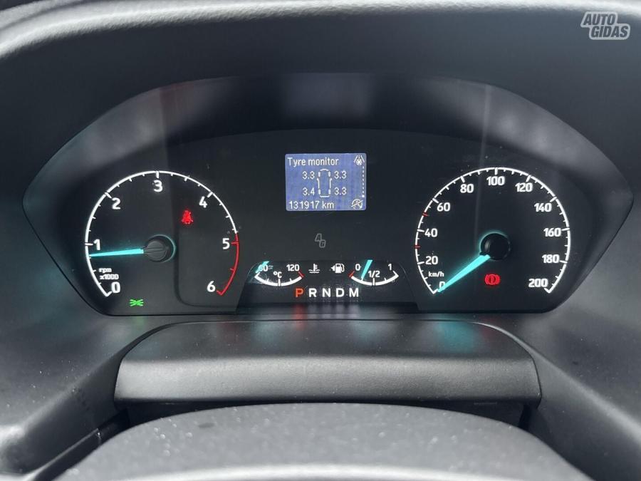 White Ford Transit Custom 2023 in Vilnius, with an engine capacity of 2.00 L and mileage of 132 thousand km for 25500 €, photo 15 on AUTOMOTO.COM.LV