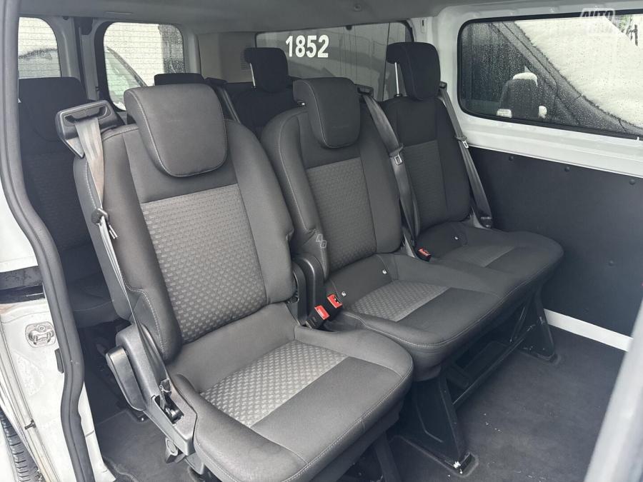 White Ford Transit Custom 2023 in Vilnius, with an engine capacity of 2.00 L and mileage of 132 thousand km for 25500 €, photo 17 on AUTOMOTO.COM.LV