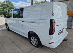 White Ford Transit Custom 2025 in Klaipeda, with an engine capacity of 2.00 L and mileage of 17 thousand km for 11900 €, photo 3 on AUTOMOTO.COM.LV