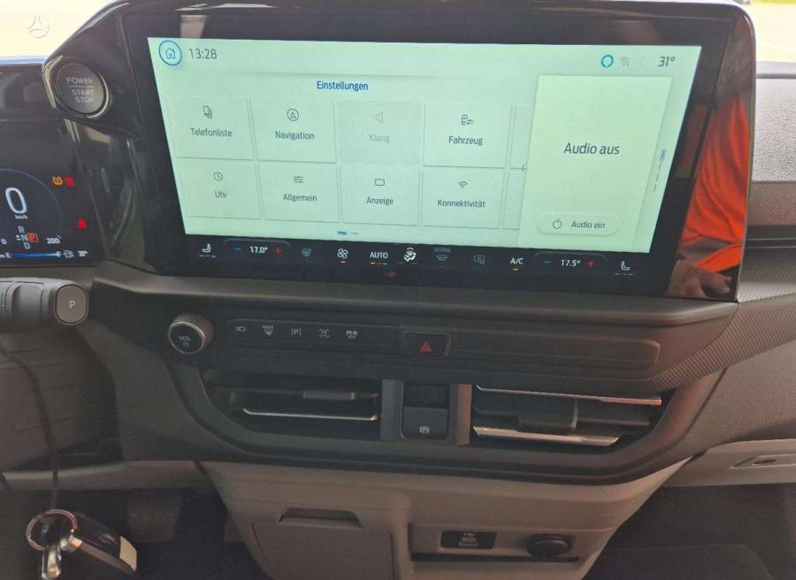 White Ford Transit Custom 2025 in Klaipeda, with an engine capacity of 2.00 L and mileage of 17 thousand km for 11900 €, photo 10 on AUTOMOTO.COM.LV