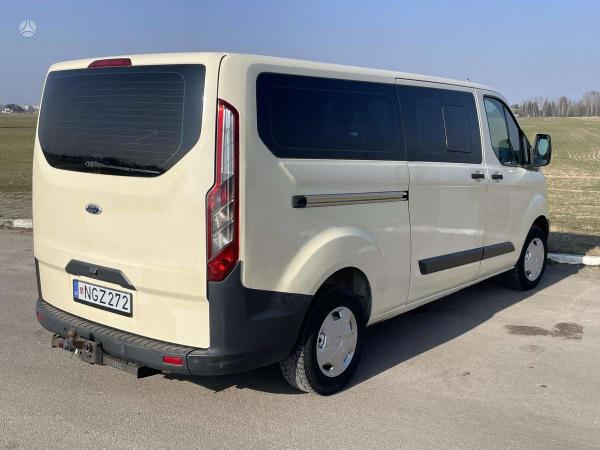 Yellow Ford Transit Custom 2013 in Jurbarkas, with an engine capacity of 2.20 L and mileage of 490 thousand km for 4500 €, photo 1 on AUTOMOTO.COM.LV