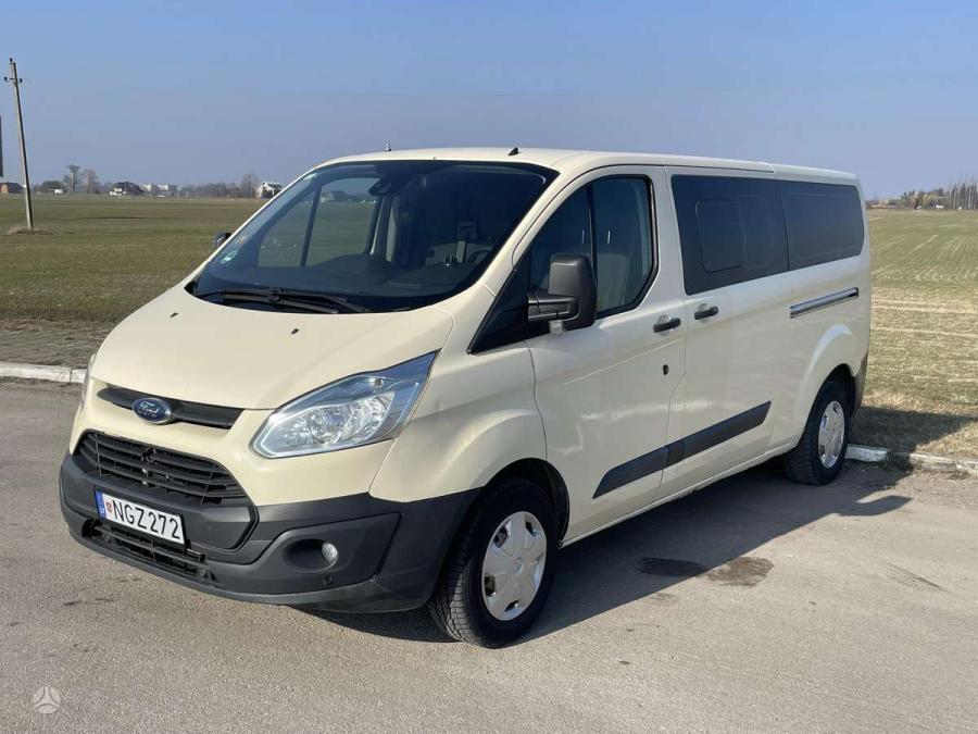 Yellow Ford Transit Custom 2013 in Jurbarkas, with an engine capacity of 2.20 L and mileage of 490 thousand km for 4500 €, photo 7 on AUTOMOTO.COM.LV